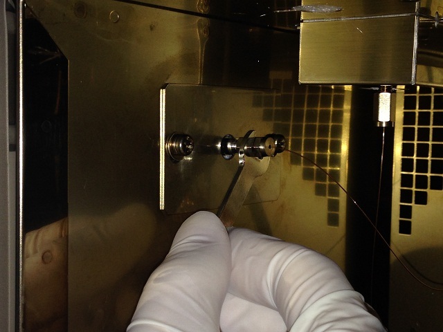 色谱柱的更换步骤（HS-20、HS-20 Trap）